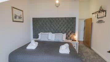 Casa de Campo | 2 quartos, com decoração personalizada, com mobília individualizada
