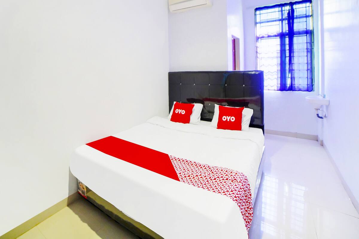 Quarto casal luxo | Escrivaninha, Wi-Fi de cortesia, roupa de cama