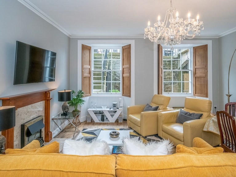 Superb 3beds House In Chic Area Of The City Centre - Pass The Keys - Edinburgh