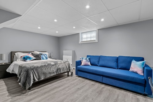 Cheerful Family Home - 3 Mins Drive To Uwindsor - Windsor