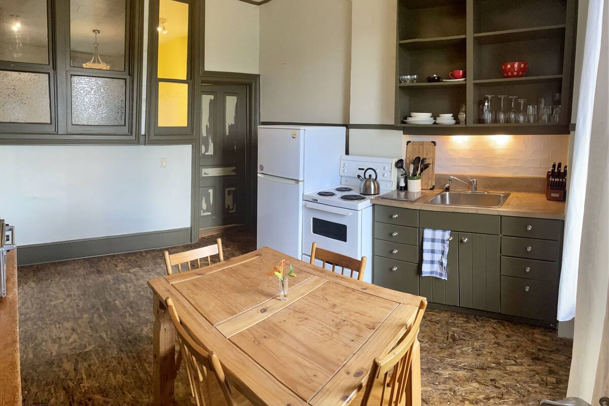 Apartamento exclusivo | 2 quartos, ferros/tábuas de passar roupa, Wi-Fi de cortesia