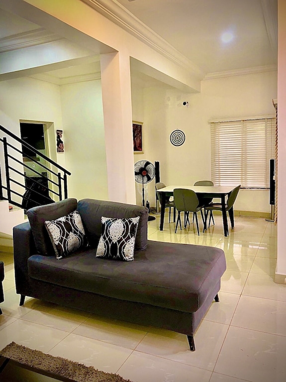 Beautiful Furnished 2 Bedroom House In Abuja, Fct, Nigeria - Six Star - Abuya