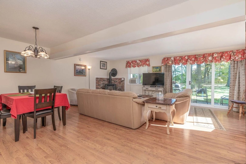 Golf Views! & Patio Dining - Windsor Village 3a - Woodstock, VT