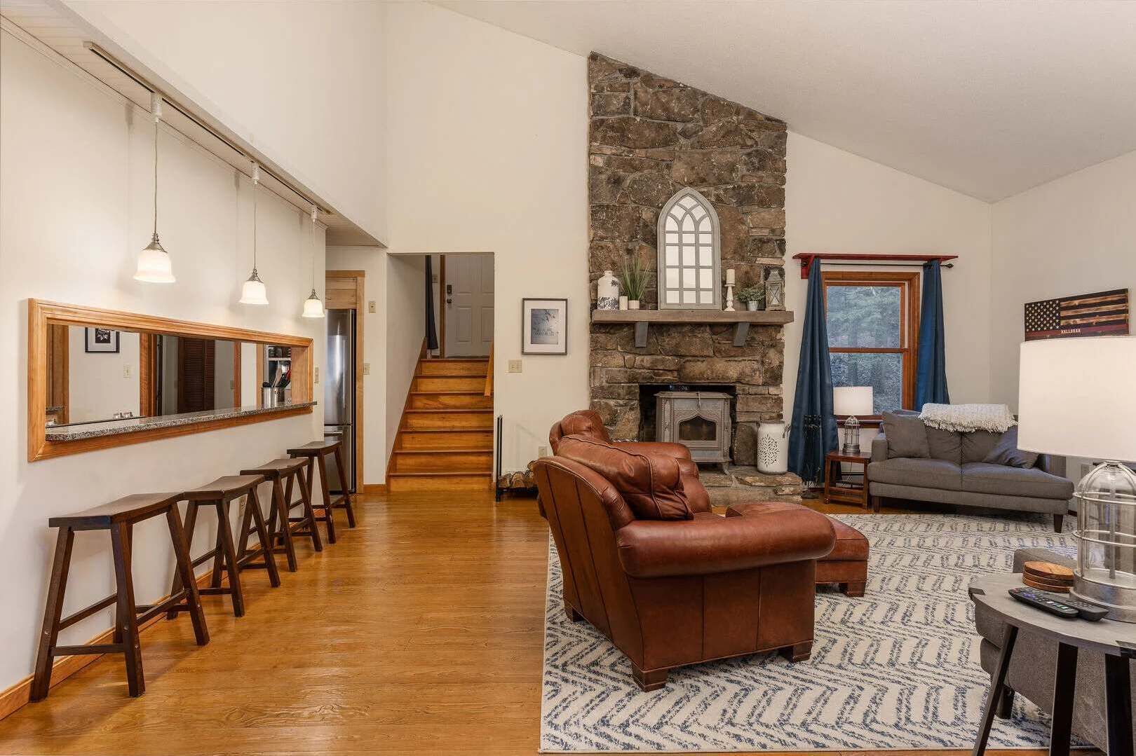 Pet-friendly! Hot Tub - Marsh Family Road Retreat - Woodstock, VT