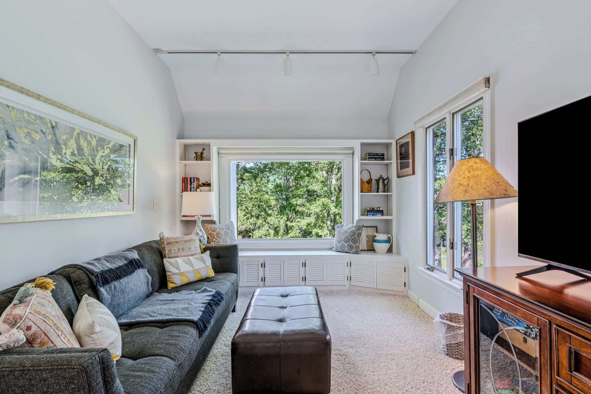 Highland 6th Hole & Riverview - Fairway Village 5a - Woodstock, VT