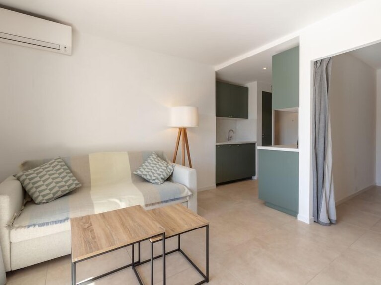 Odyssee 80 By Interhome - La Croix-Valmer