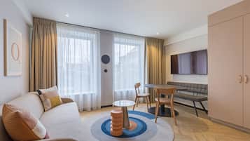 1 quarto, roupas de cama antialérgicas, escrivaninha
