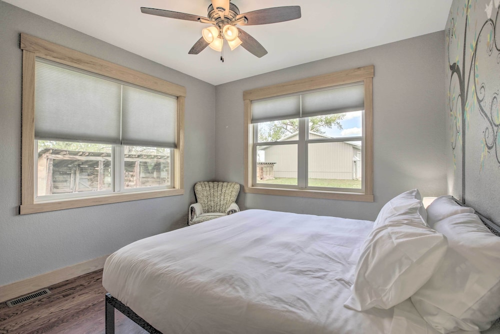 Idyllic Gem: Screened Porch, 1/2 Mi To River! - Wyoming