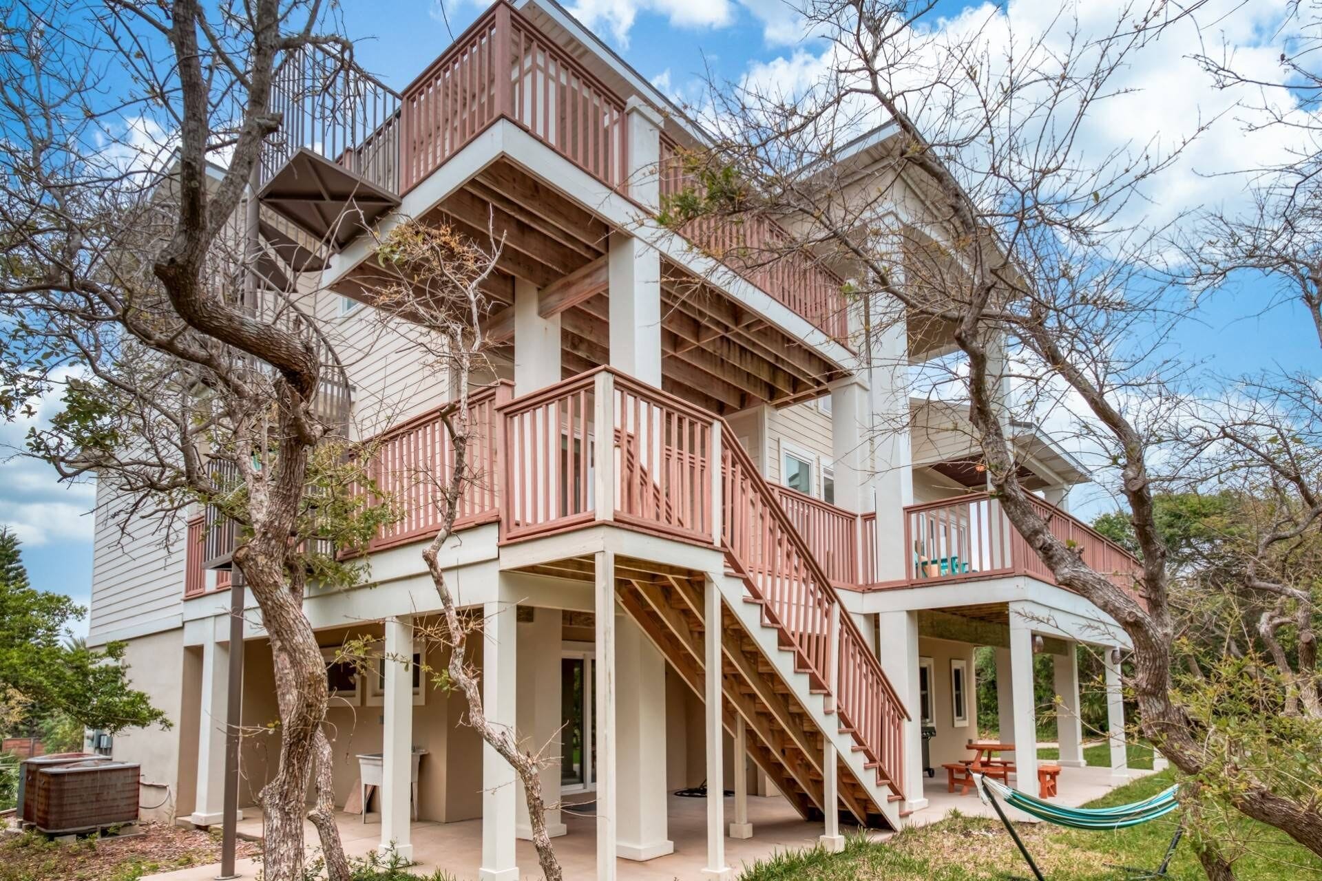 Casa (Tucker’s Hideaway at Seagate) | Fachada