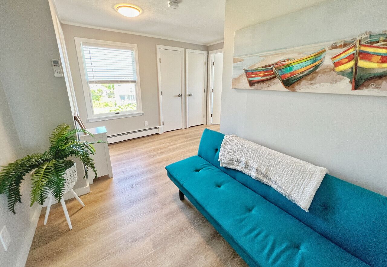 Plum Island Sunkisser: Beachfront & Views! Condo - Ipswich, MA