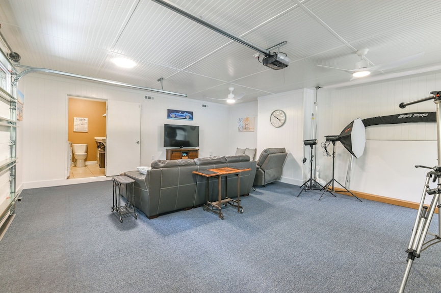 Exquisite Summerville Retreat-walk To Downtown, Festivals & Southern Hospitality - Summerville, SC