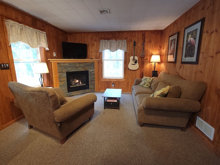 Hideaway Cottages, Cottage A - New Hampshire (State)