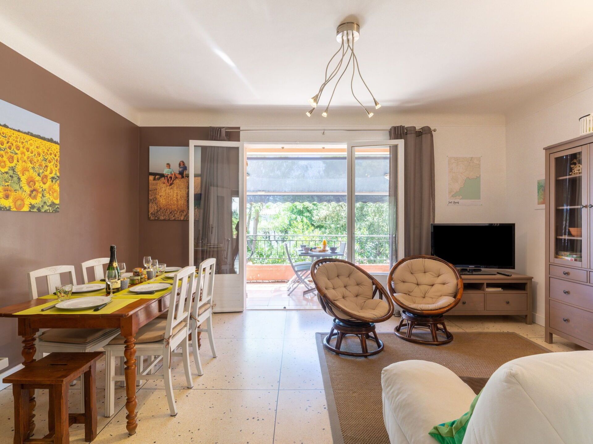 Agréable Appartement Pour 6 Personnes Avec Wifi, Tv Et Terrasse - Fréjus
