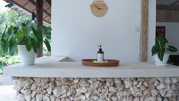 Entrada (vista interior)