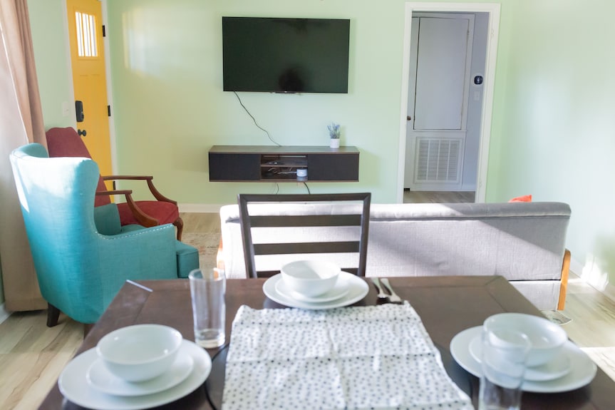 King Bed+office: Under The Oak In Anderson Island - 루이지애나