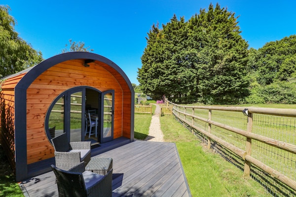 Apple Pod - West Sussex