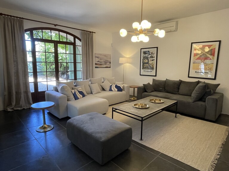 Propriété De Prestige Dans La Ville De Molière! Location Partielle Possible - Pézenas