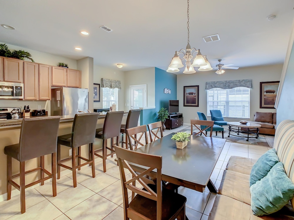 Paradise Palms Resort, Just Minutes From Disney!!!! - Davenport, FL