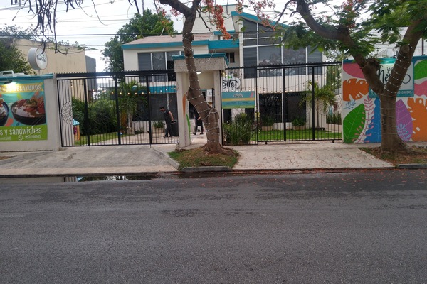 Fachada da propriedade