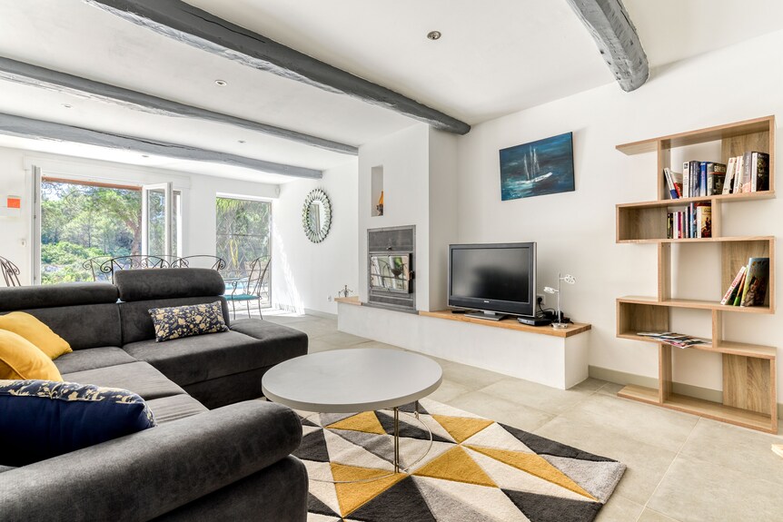 Mas Renove En Pleine Nature Ideal Pour Des Vacances Au Calme - Creissan