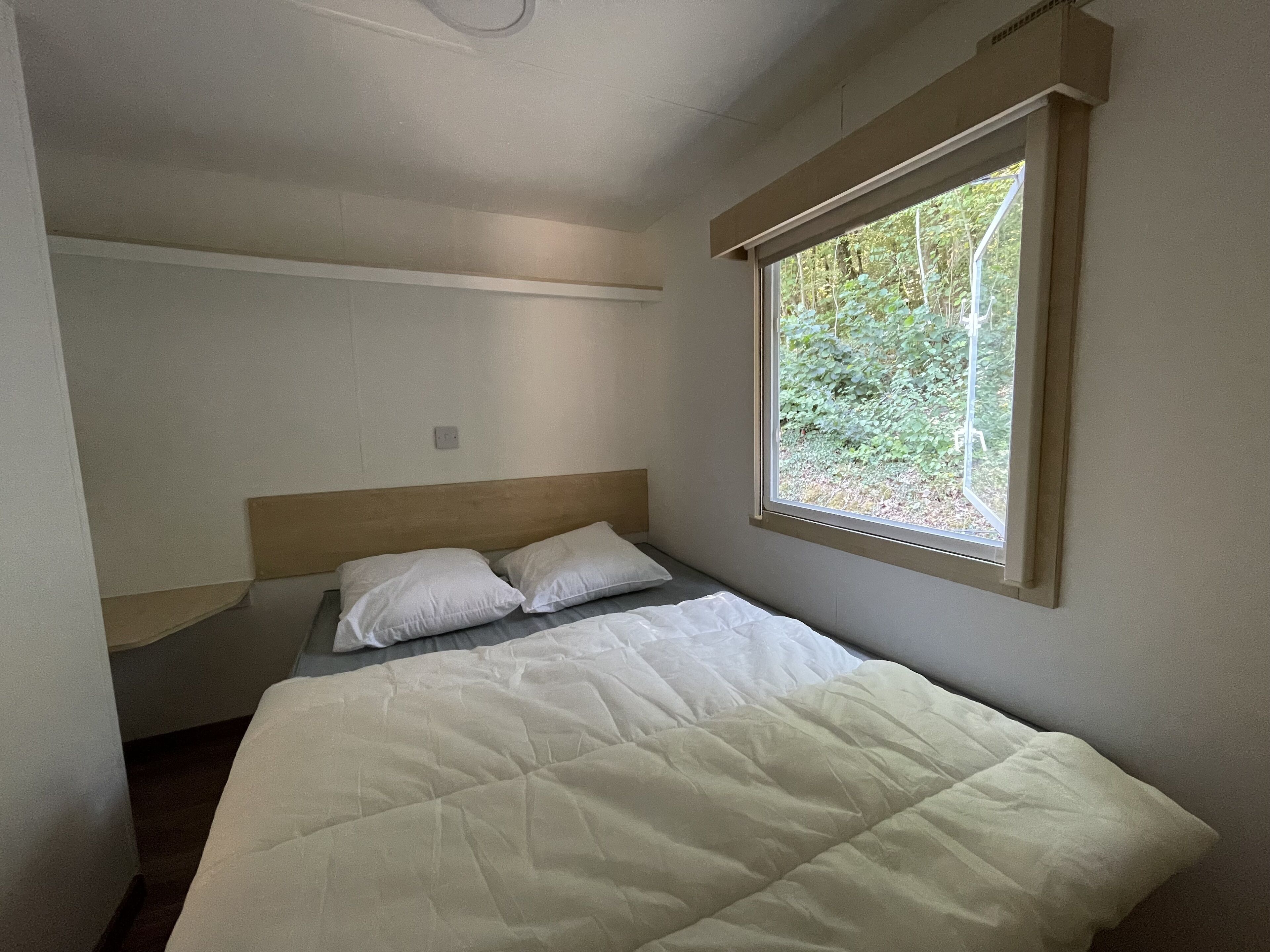 Mobil Home 6 Personnes à Montaigu Plage - Vue Lac - Occitanie