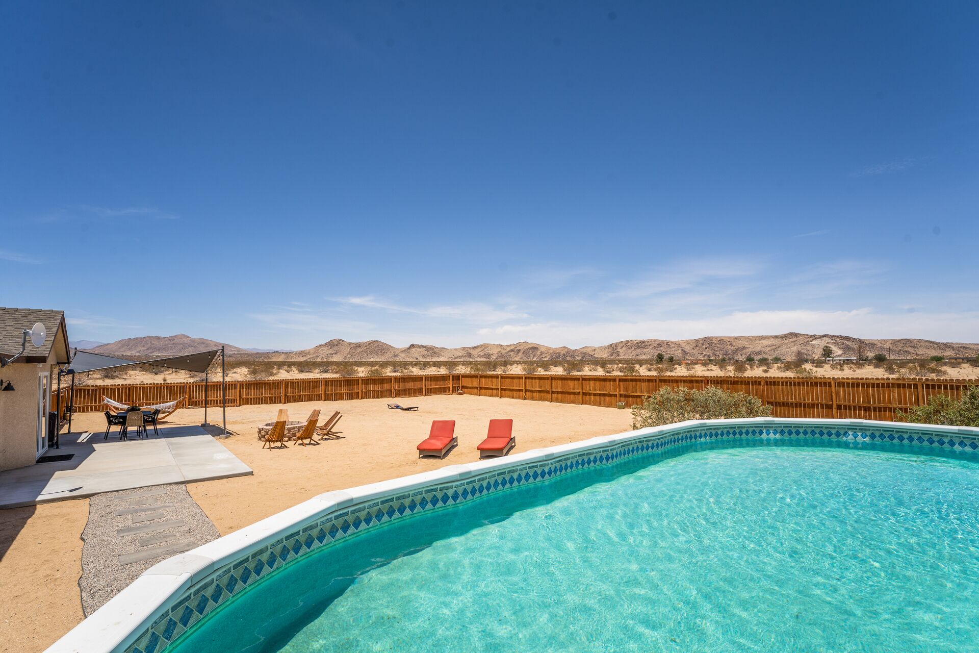 Moroccan Oasis/3br + Yoga/ Sound Bath Room + Pool/Spa, close to ...