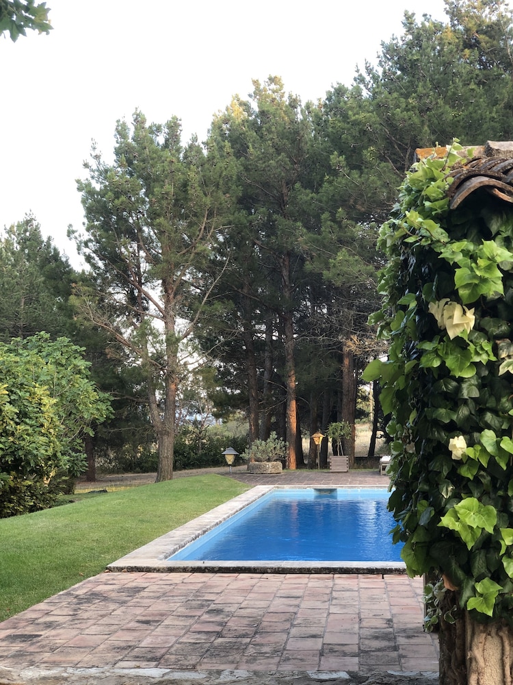 Stunning Estate & All Amenities, Minutes From Aix Center - Aix-en-Provence