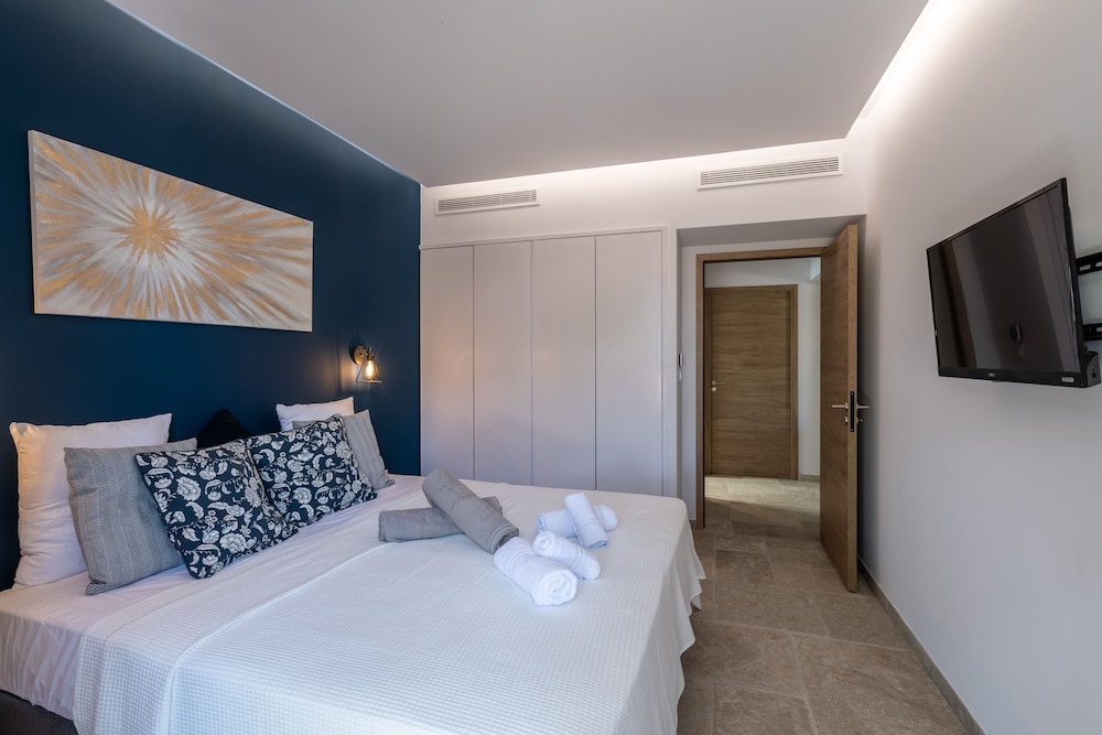 Bergerie Luxe Vue Mer Avec Piscine Chauffée Et Spa - Corsica