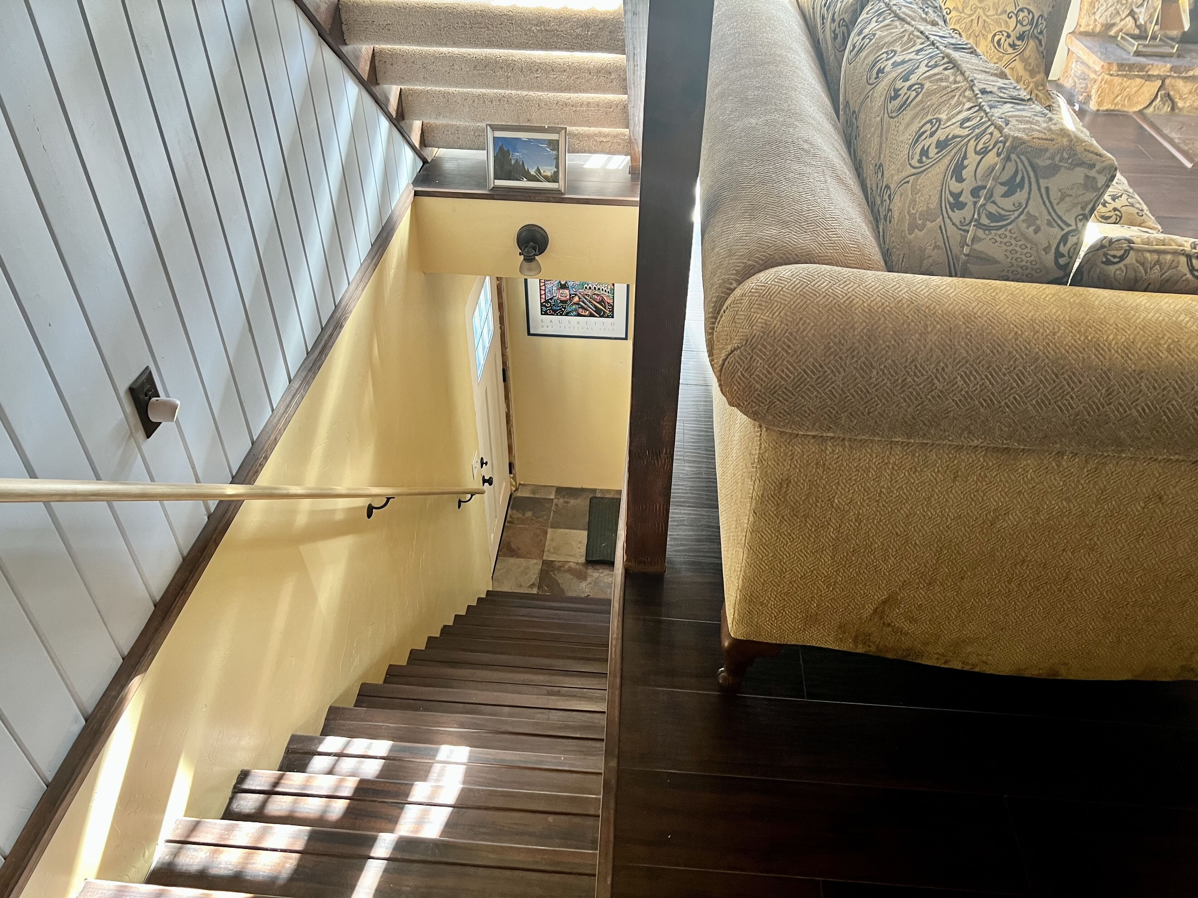 Rustic Mountain Cabin With Modern Touches - Running Springs, CA