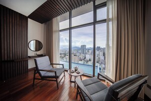 Suite-Estúdio Sénior, Vista para a cidade | Vista do quarto