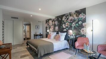 Quarto Duplo de Luxo, casa de banho anexa, vista para o jardim (L'Esterel) | Wi-fi grátis
