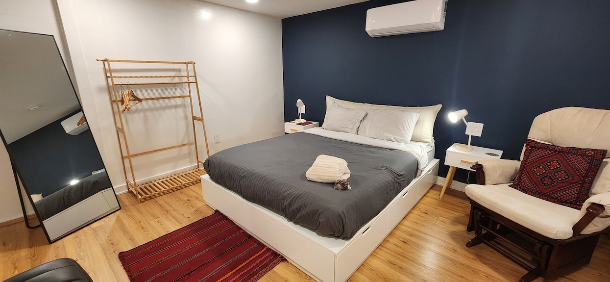 Hibiscus Suite - Private Studio Apartment In Rhinebeck Village - Red Hook, NY