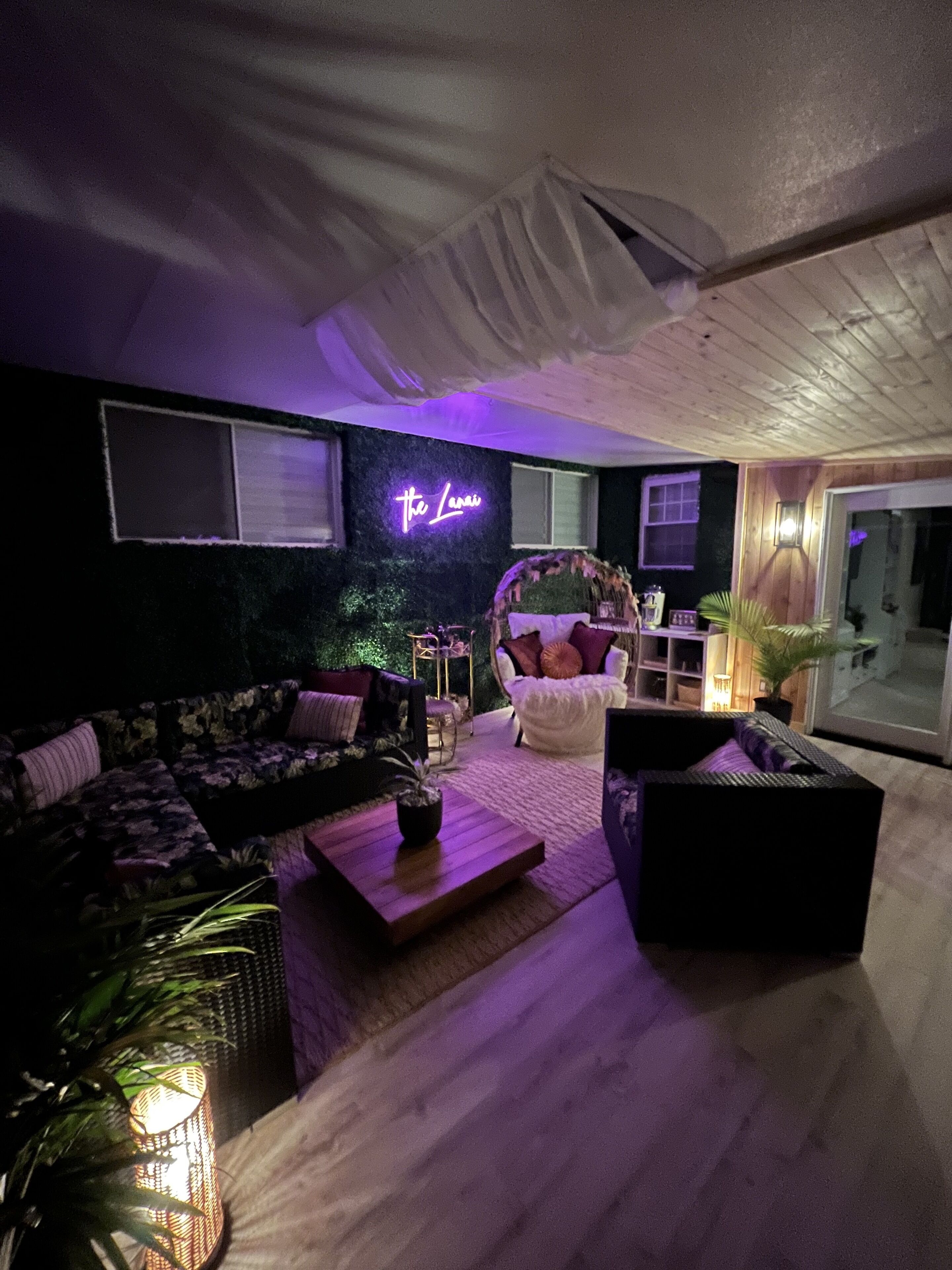 Free Night! Year Round Secluded Forest Retreat In Port Franks. Hot Tub! - Ontario