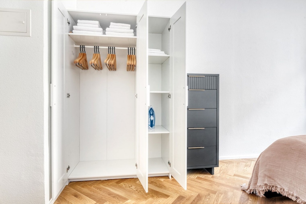 Rosental 2.5 Room W/ Storage, 7 Mins To Mkt - Basilea