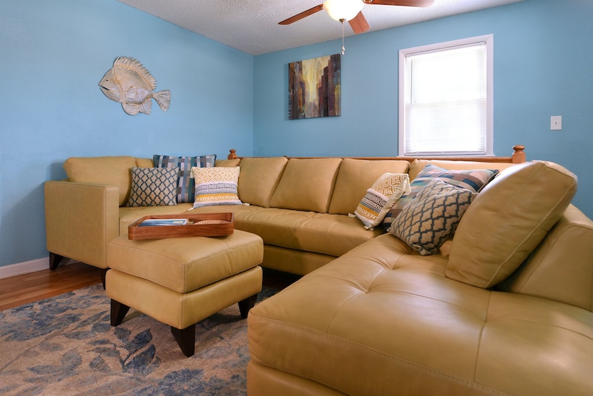 5 Bdrm, Hot Tub, Short Walk To Beach - Duck, North Carolina, NC