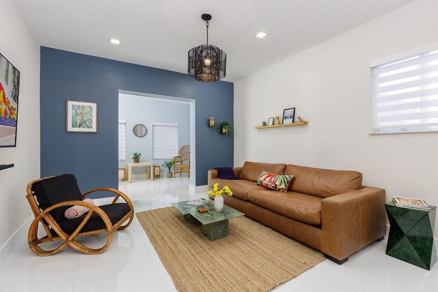 Hot Tub Bbq Near Brickell Free Parking - 海厄利亞