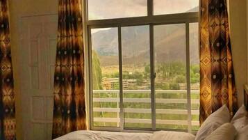 Quarto Duplo ou Twin Standard | Ferro/tábua de engomar, Wi-fi grátis