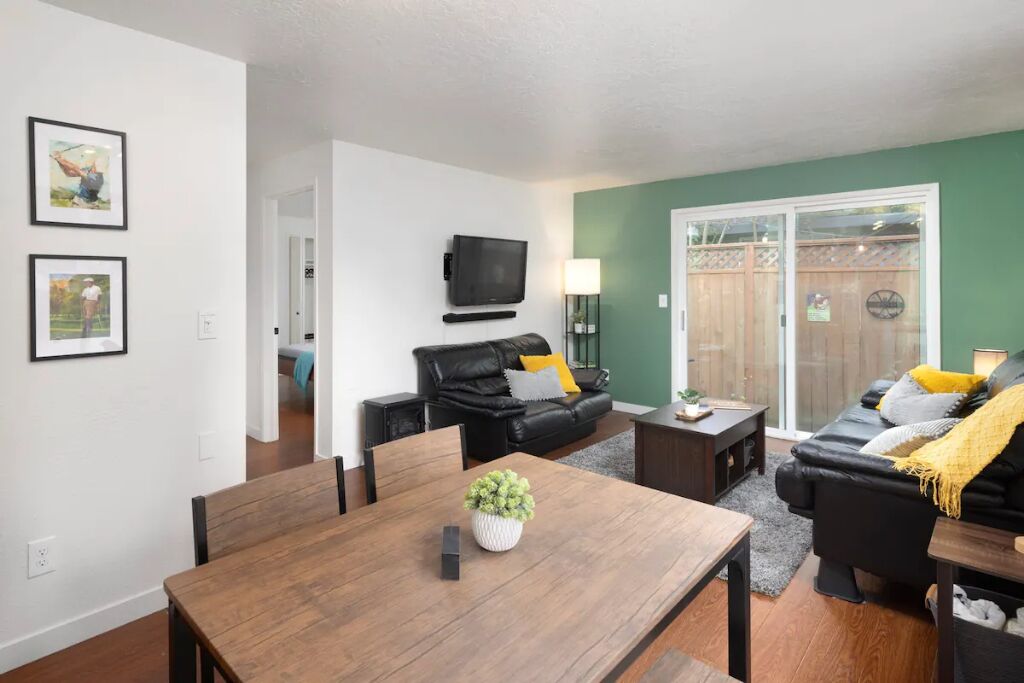 Off The Fairway On Fairmount 2 Bd 1 Bth - Vancouver, WA