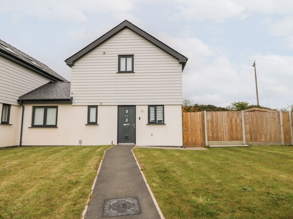 11 Parc Delfryn - Anglesey