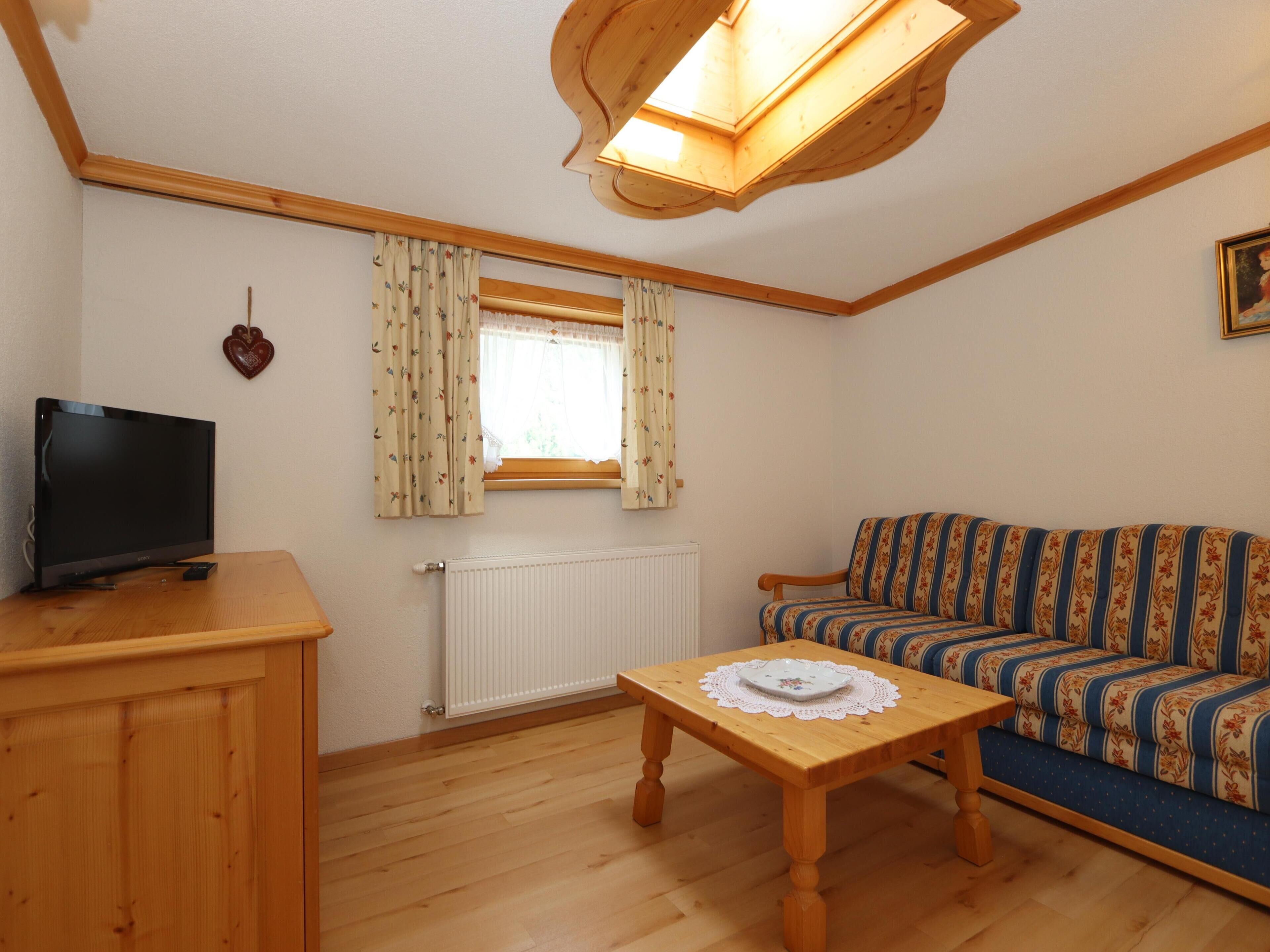 Apartment With Balcony And Lots Of Privacy - Silbertal