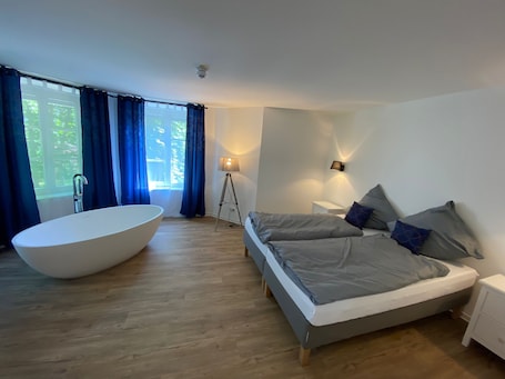 Quarto Duplo Superior | Roupa hipoalergénica, com decoração personalizada . Villa Quintana