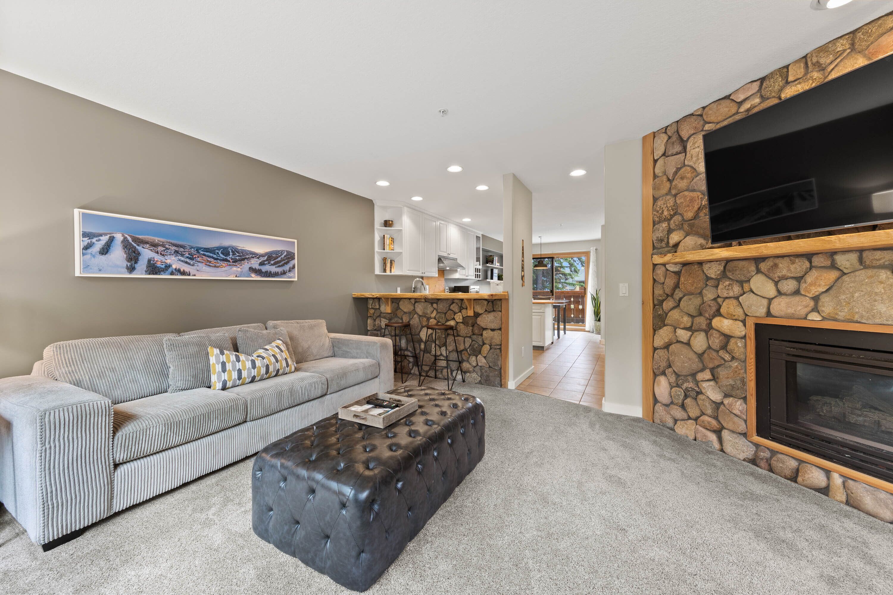 2 Bed/2 Bath Townhouse Located In Snow Creek - Sun Peaks