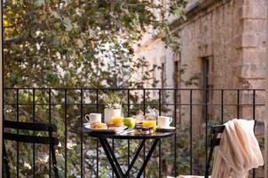 Quarto Duplo ou Twin Superior, Vista para a cidade | Varanda