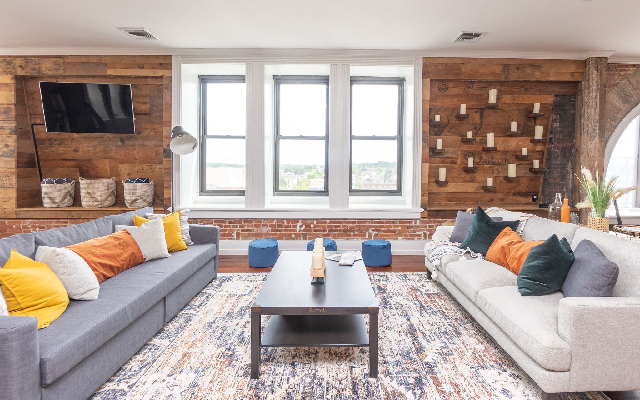 Beautiful Loft With A City View - Pennsylvania