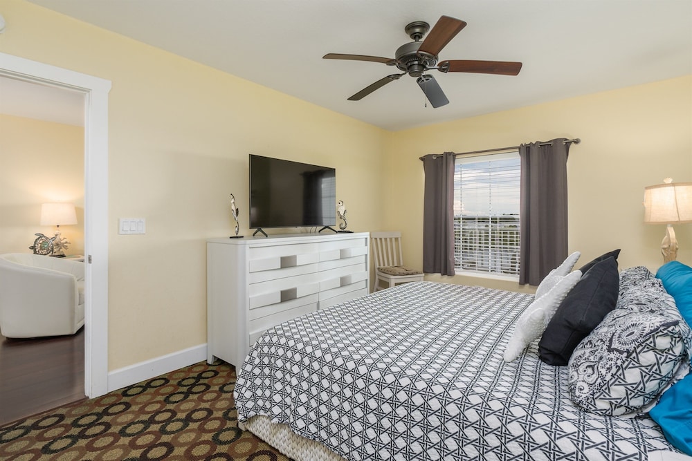 Waterfront, Harbourside, Water Park, Beach, #6613 - Indian Rocks Beach, FL