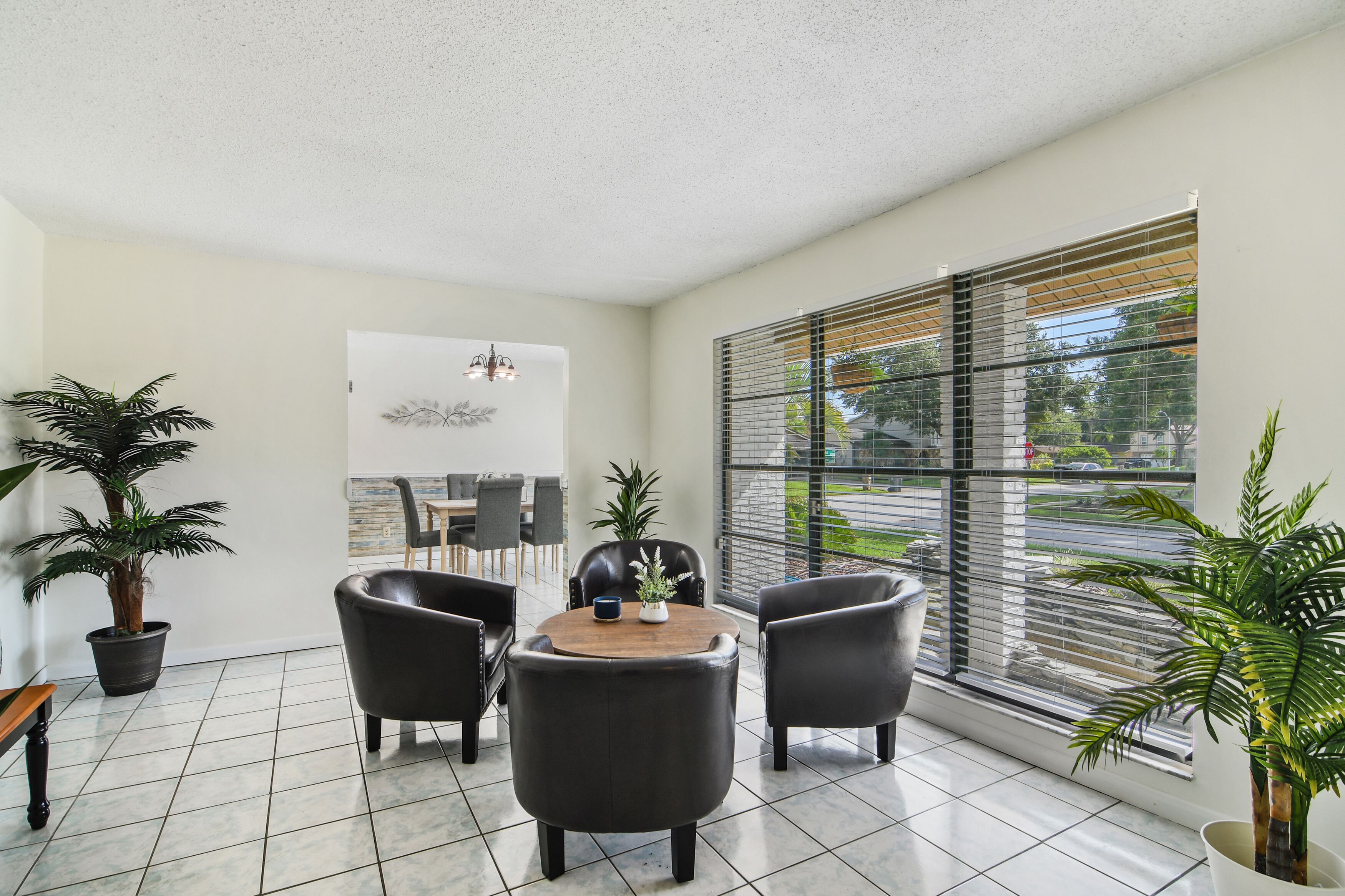 Private Home - Pool & Game Room - Land O' Lakes, FL