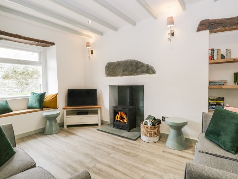 Turn Cottage, Pet Friendly, With Open Fire In Hawkshead - Coniston