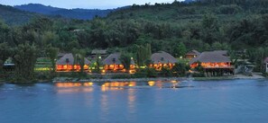 Cofre no quarto, ferro/tábua de engomar, Wi-fi grátis