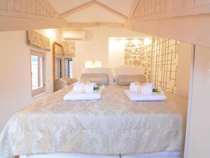 Apartamento (Superior One Bedroom Apartment with B) | 5 quartos