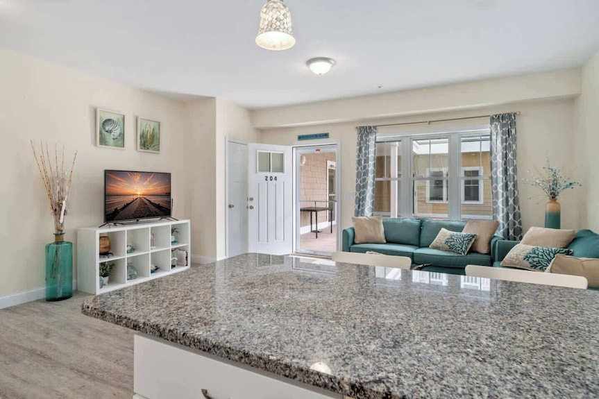 Harbor Haven | Steps To Beach | A/c | 1 Level - New Hampshire